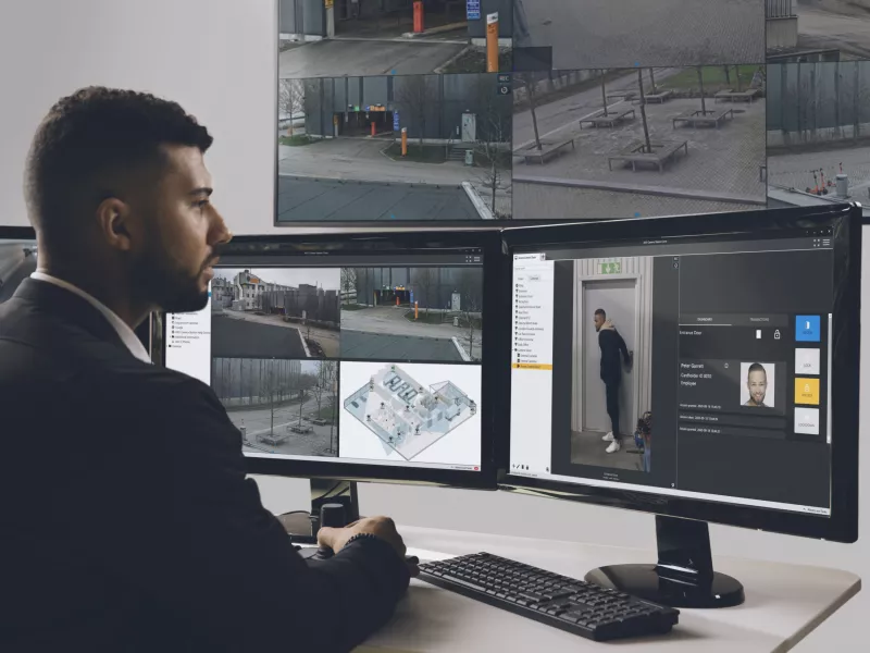 AXIS Camera Station Secure Entry | Axis Communications